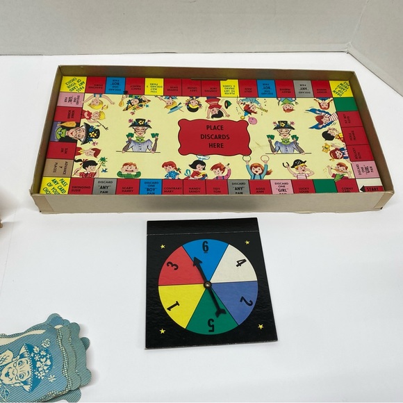 Warren Built Rite | Games | Vintage Old Maid Board Game 95s Warren ...